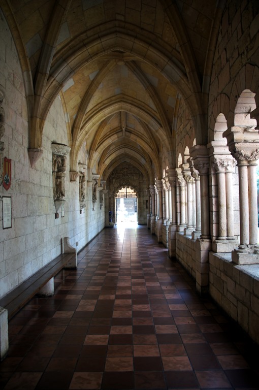Ancient Spanish Monastery : Miami | Visions of Travel