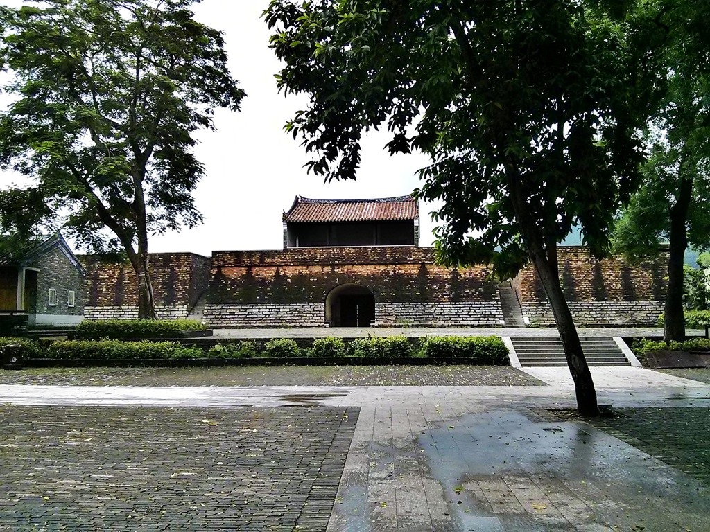 Dapeng Fortress Ancient Village : Shenzhen | Visions of Travel