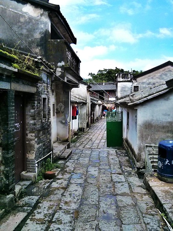 Dapeng Fortress Ancient Village : Shenzhen | Visions of Travel