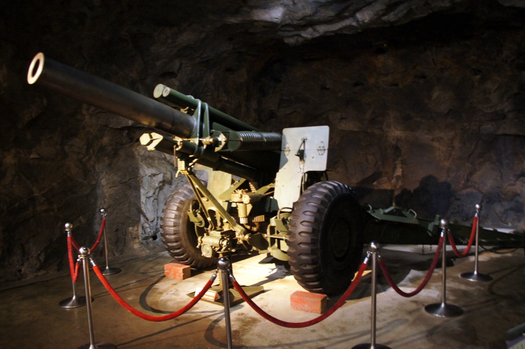 Lion Mountain Howitzer Park & Museum : Kinmen Island | Visions of Travel