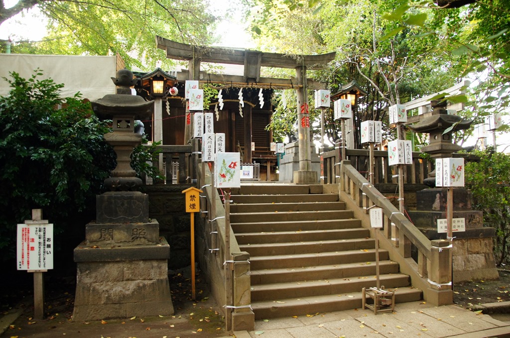 Ueno Park and Yanaka Cemetery : Tokyo | Visions of Travel