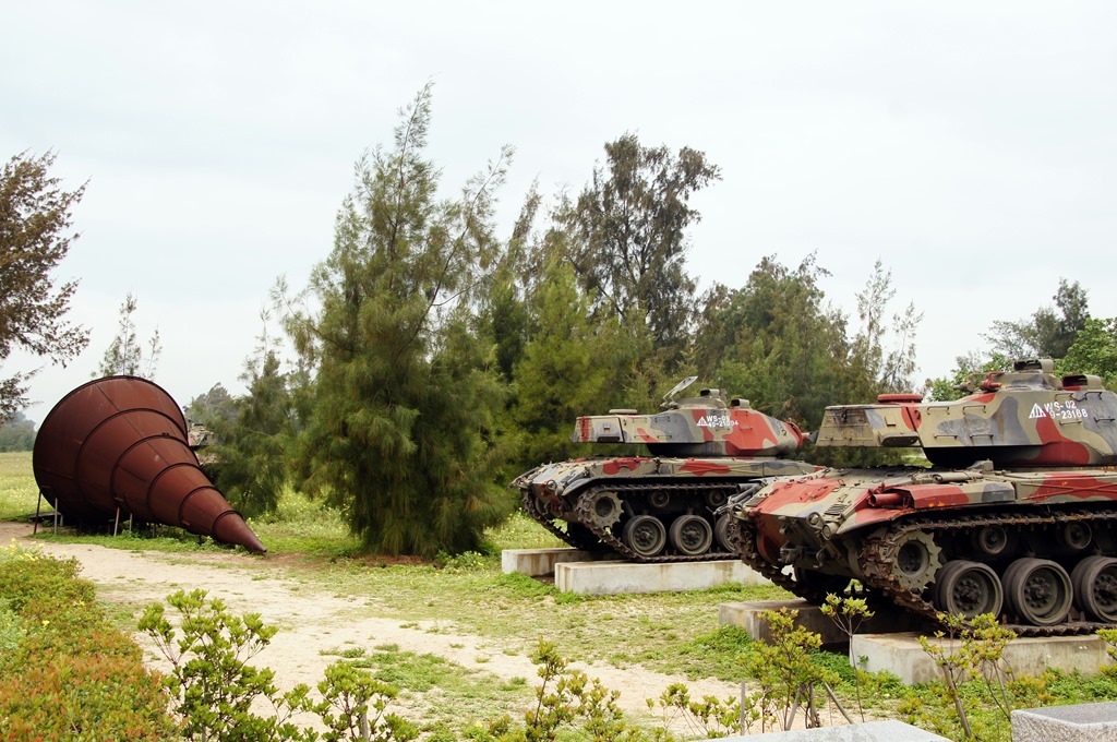 Ci Lake & Triangle Fort : Kinmen Island | Visions of Travel