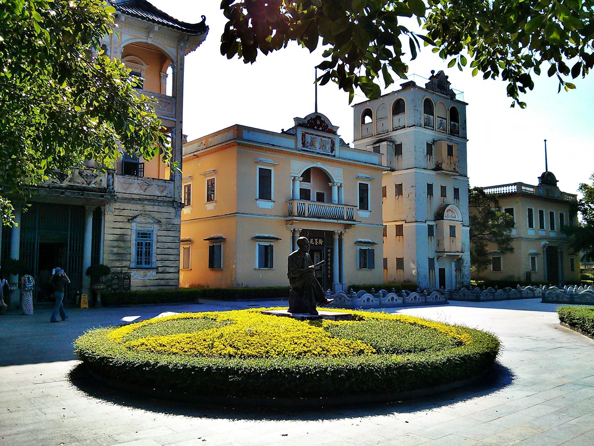 Li Yuan Gardens & Diaolou : Kai Ping Village – Guangdong | Visions of ...
