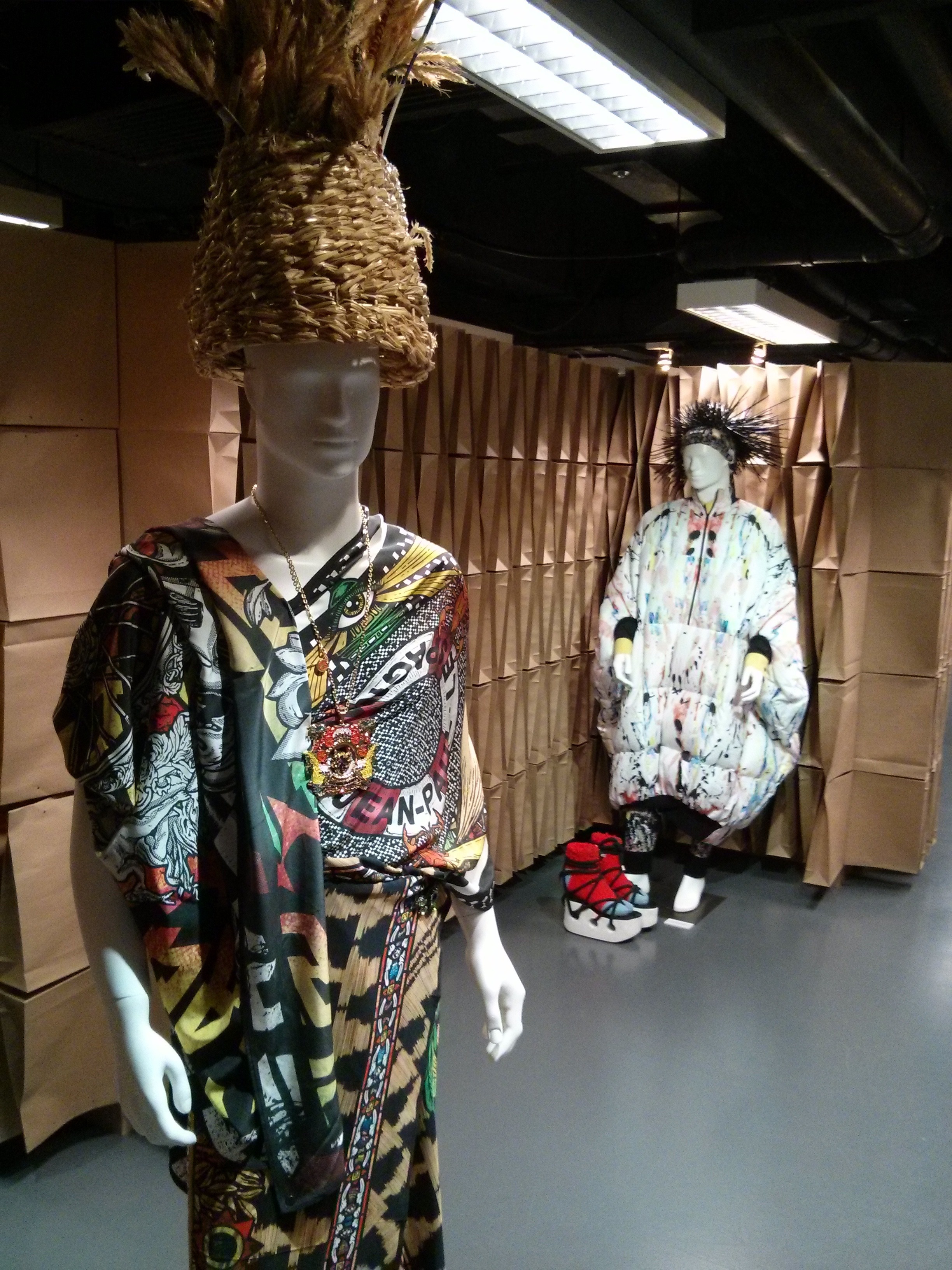 Design in Motion : Hong Kong Design Institute | Visions of Travel