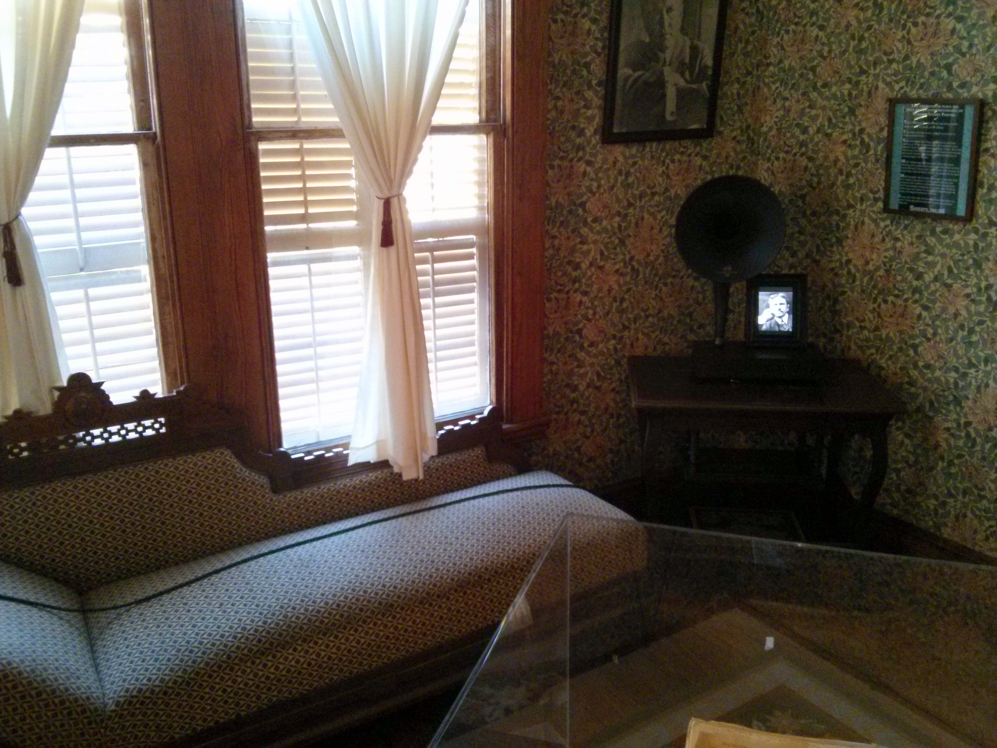 OHenry’s House & Museum : Austin Texas | Visions of Travel