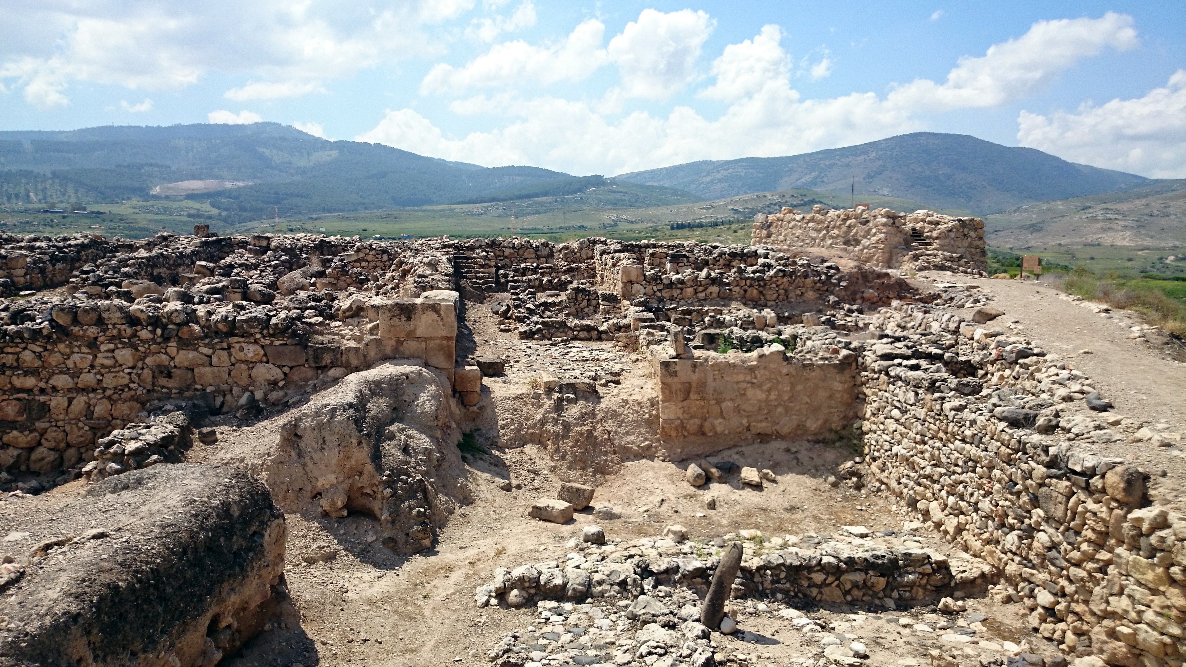Tel Hazor National Park : Northern Israel | Visions of Travel