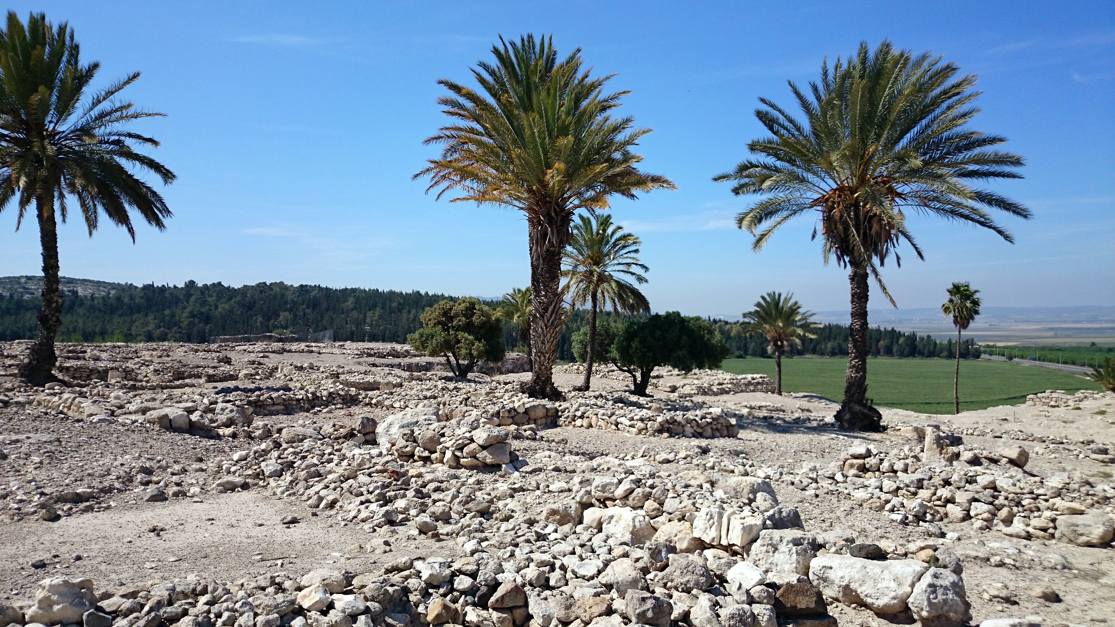 Tel Megiddo National Park : Northern Israel | Visions of Travel