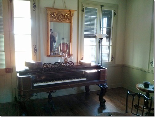 French Legation Museum : Oldest house in Austin Texas | Visions of Travel