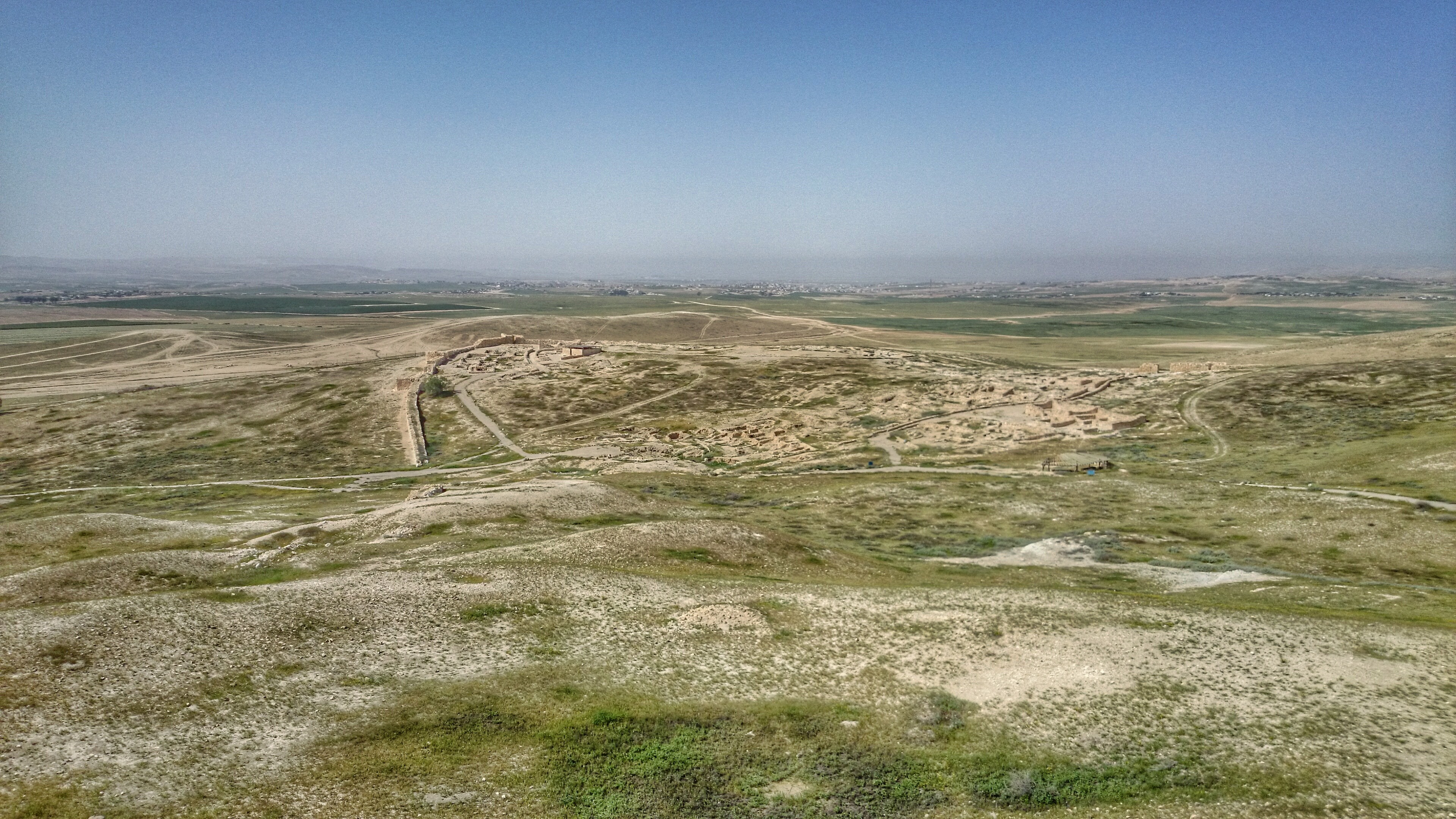 The ancient city of Tel Arad : Negev – Southern Israel | Visions of Travel