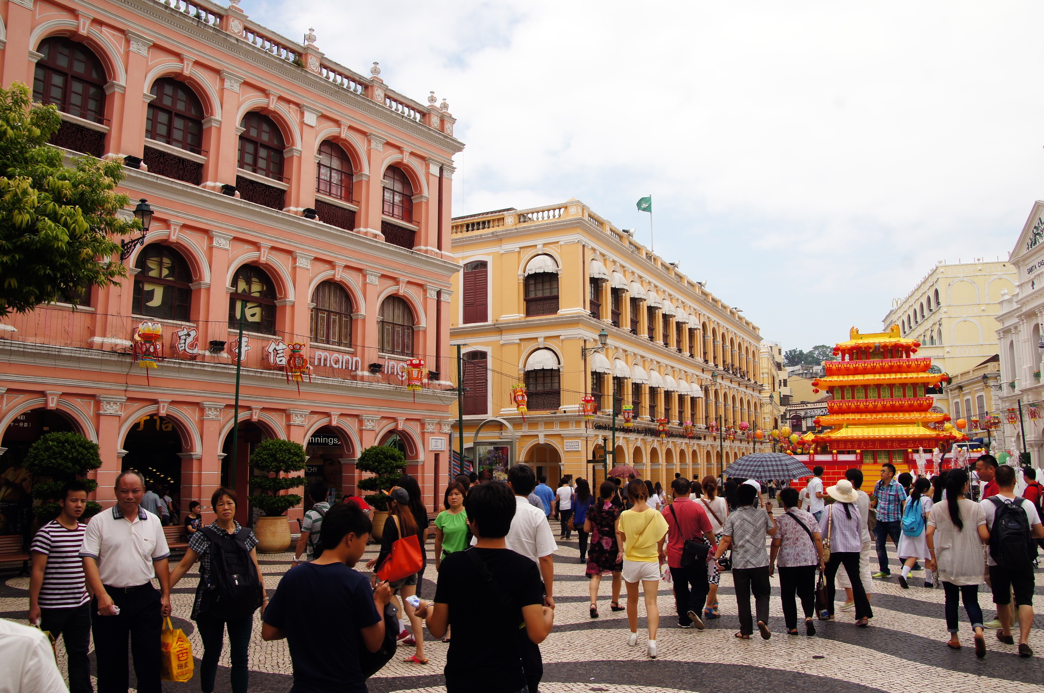 Senado Square : Macau | Visions of Travel