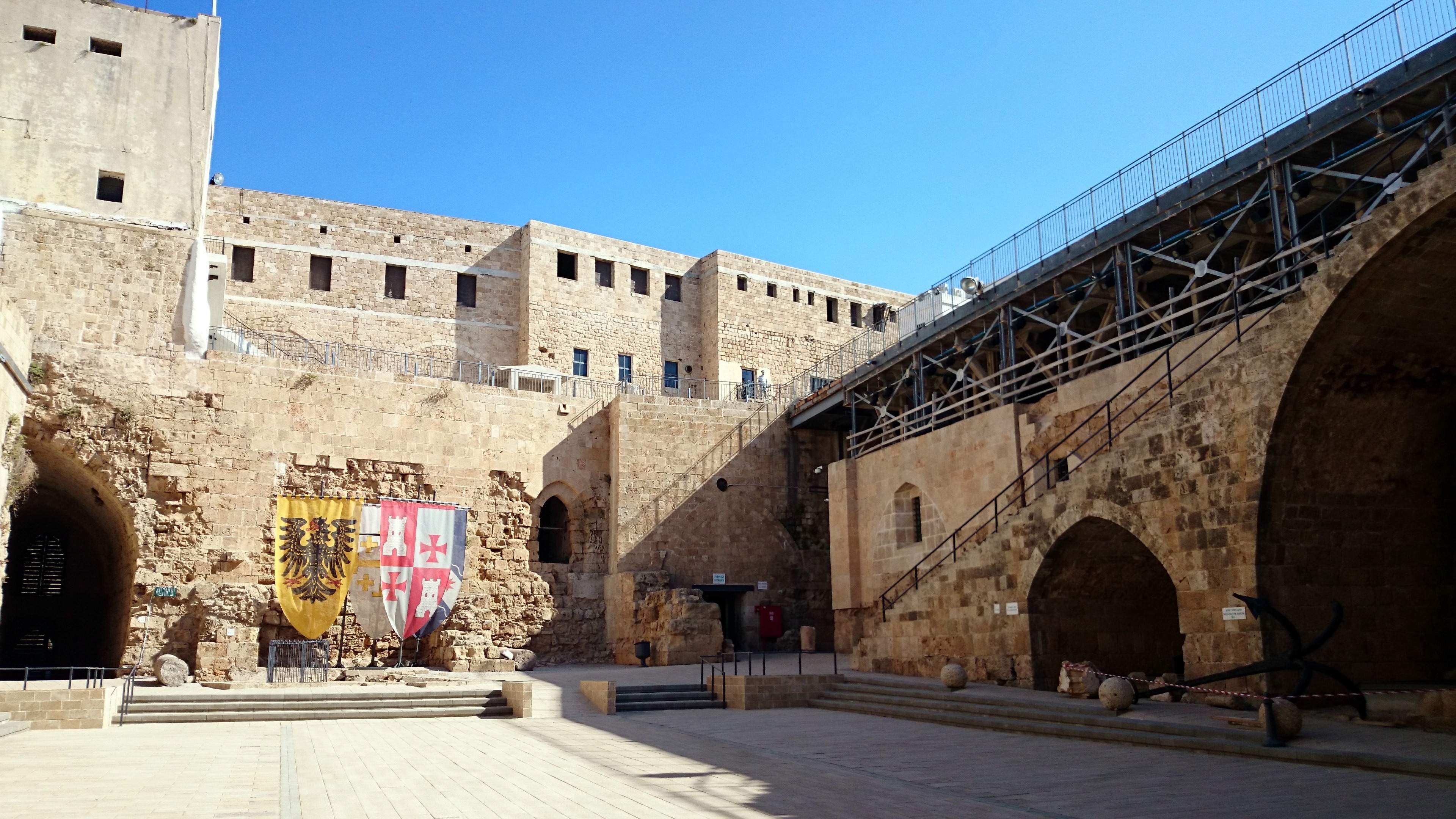 Crusader Fortress : Old City of Acre – Northern Israel | Visions of Travel