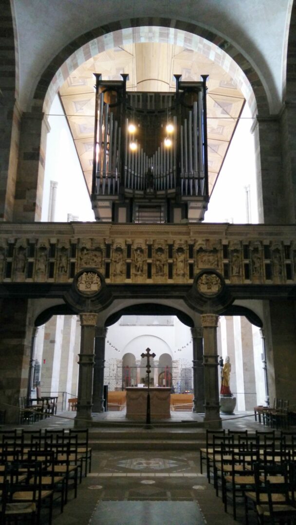 Churches and Monasteries : Cologne Germany | Visions of Travel