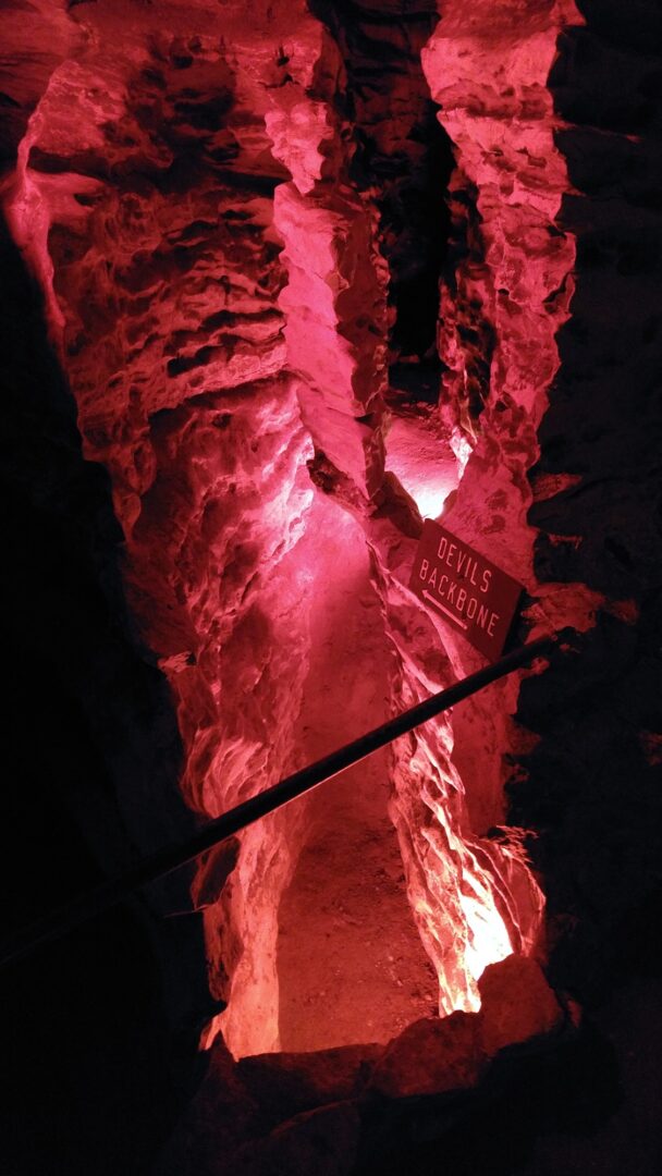 Following Tom Sawyer into Mark Twain Cave : Hannibal Missouri | Visions ...