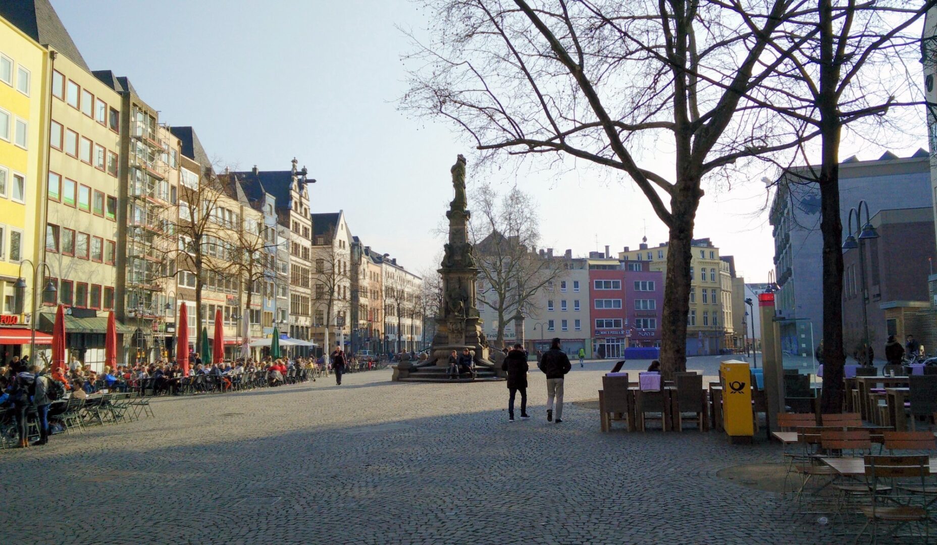Historic Old Town of Cologne : Germany | Visions of Travel
