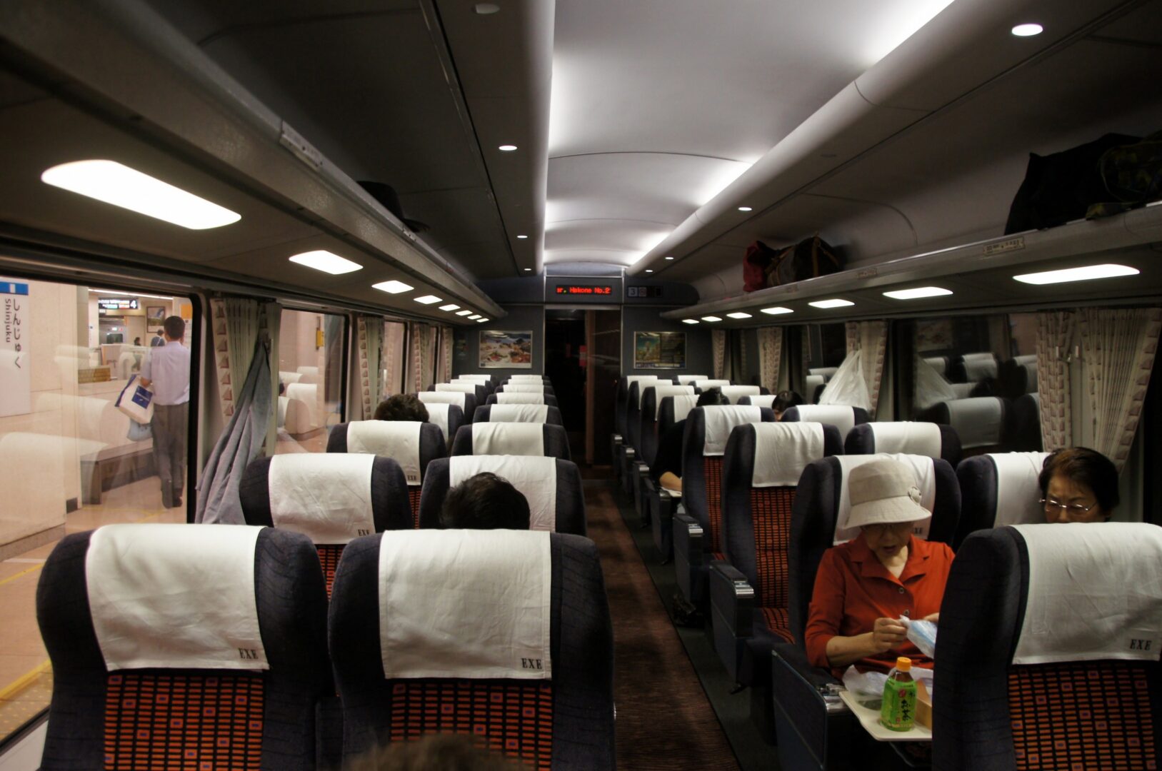 Hakone mountain train and cable car : Japan | Visions of Travel