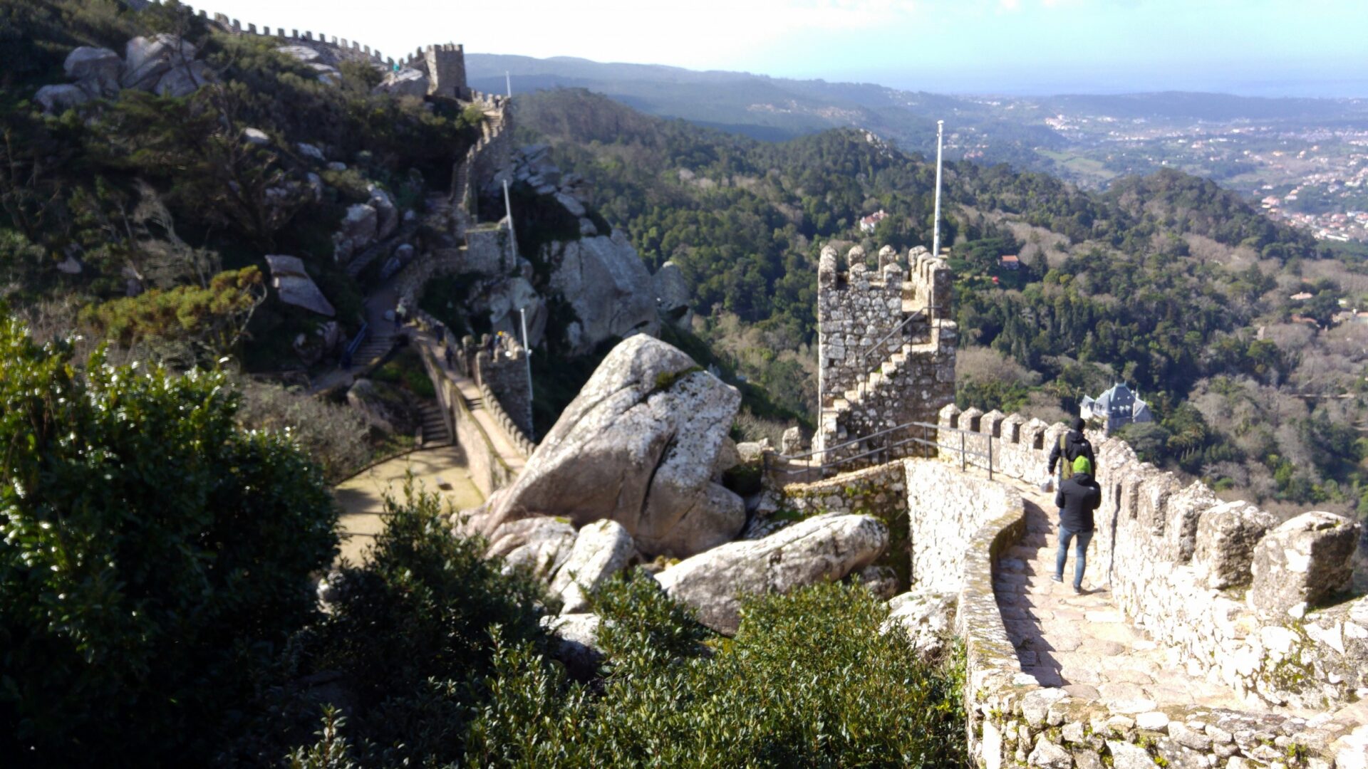 Castelo dos Mouros : Sintra Portugal | Visions of Travel