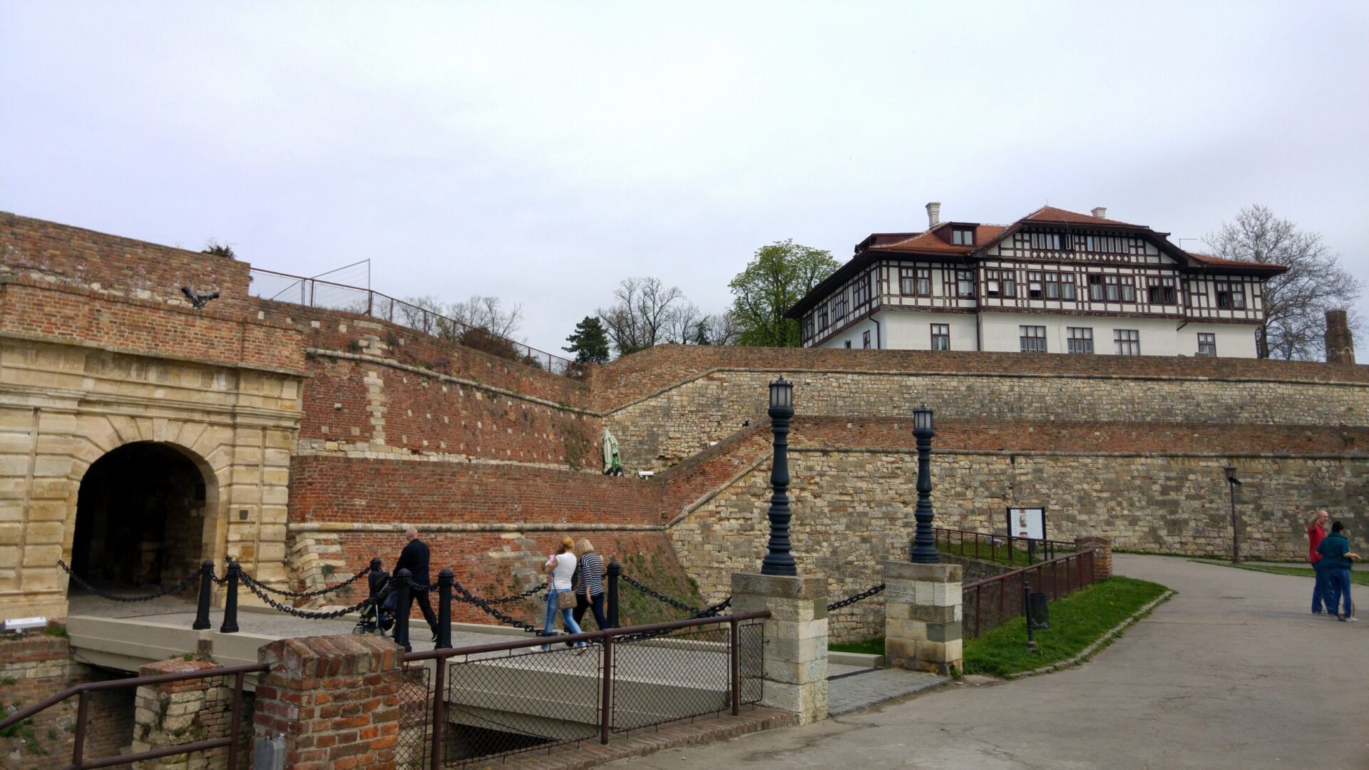 Belgrade Fortress : Serbia | Visions of Travel