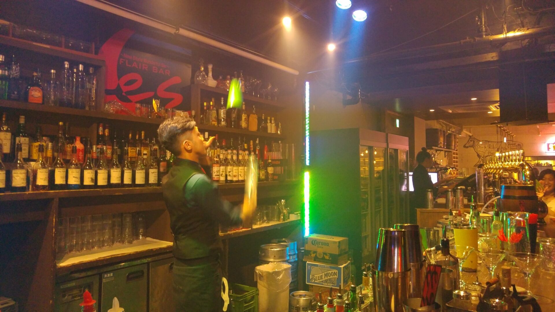 Flair Bar es bartending show : Susukino Sapporo Japan | Visions of Travel