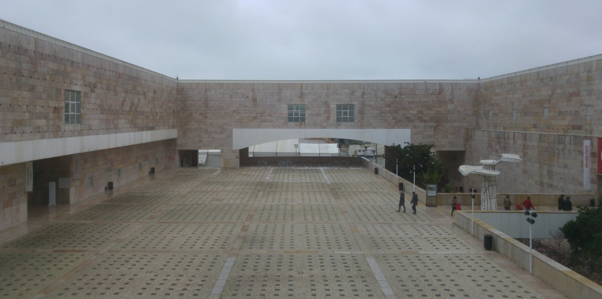 Berardo Collection Museum & Jeronimos Monastery : Lisbon | Visions of ...