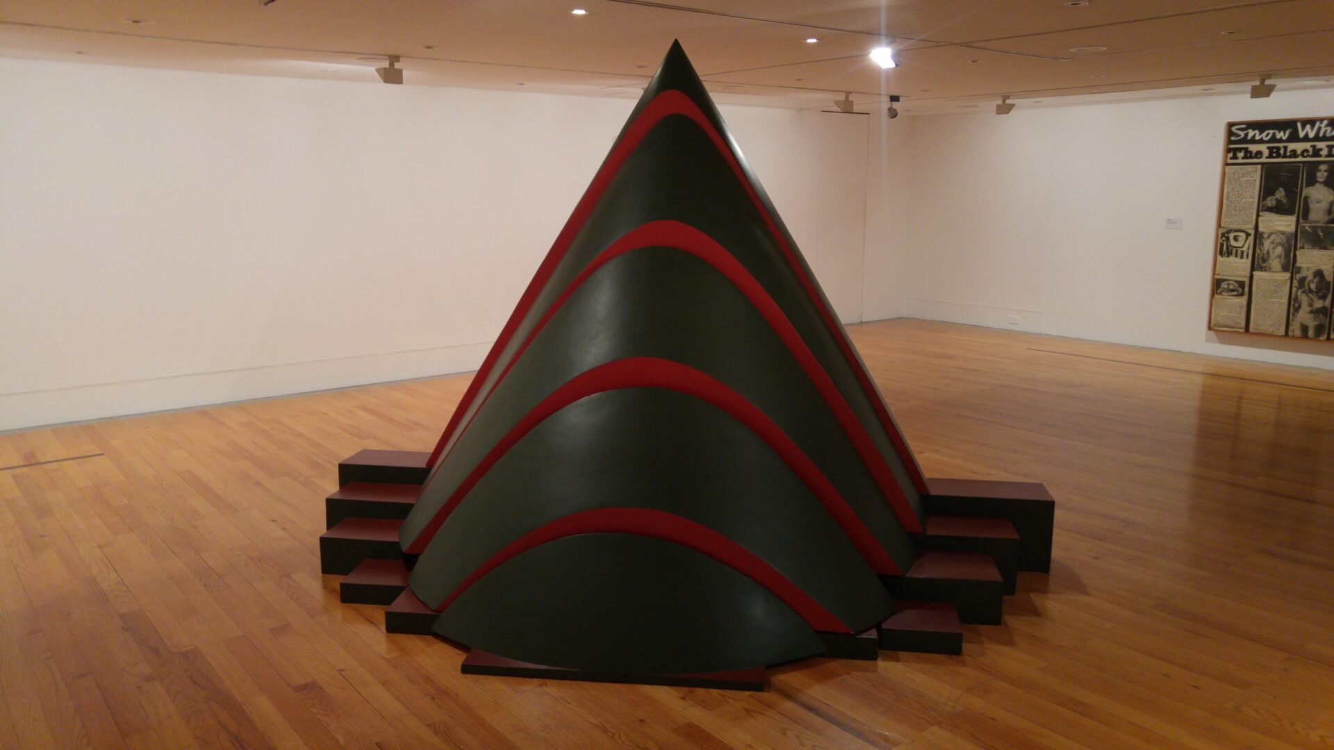 Berardo Collection Museum & Jeronimos Monastery : Lisbon | Visions of ...