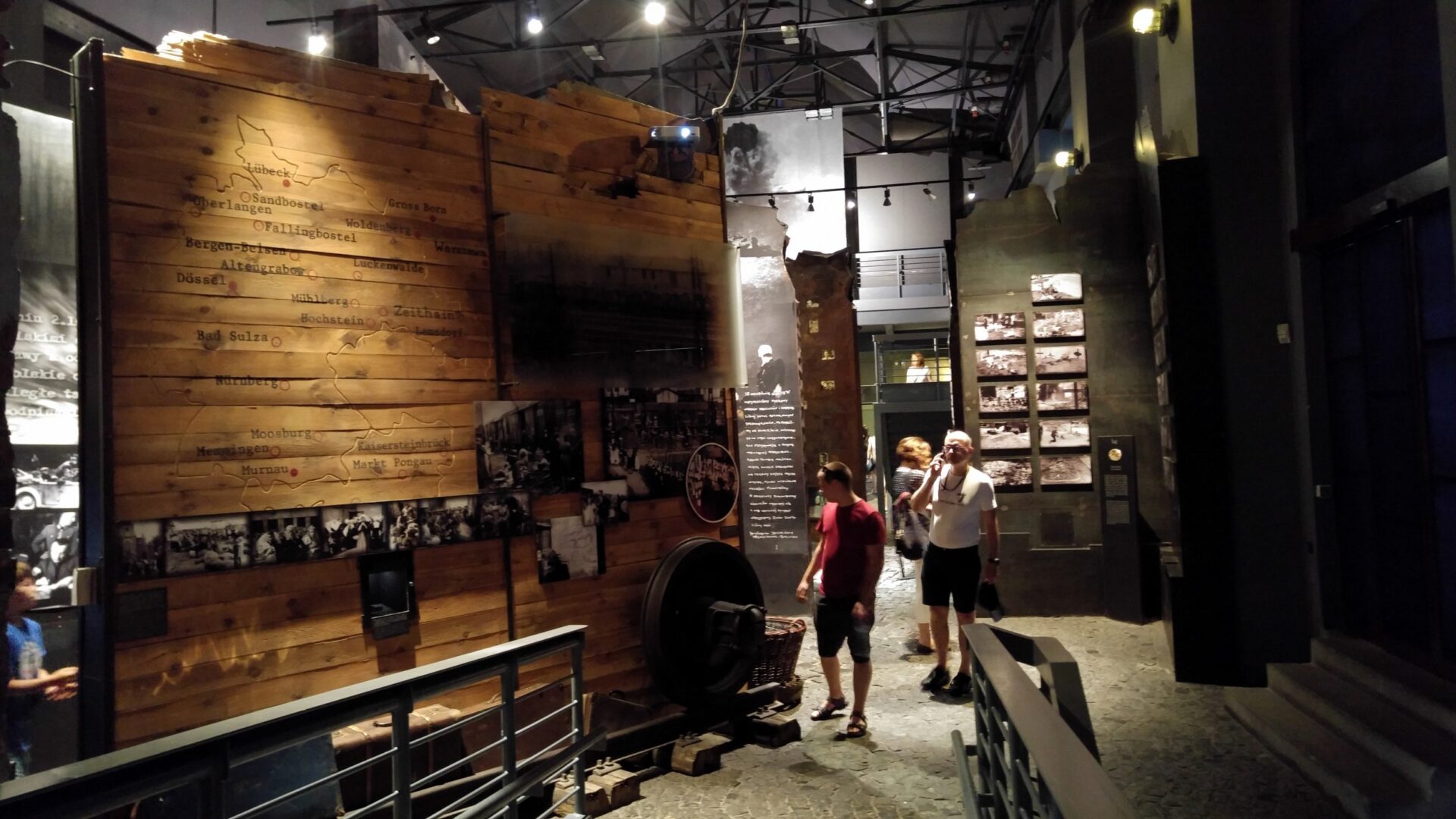 Warsaw Uprising Resistance Museum | Visions of Travel