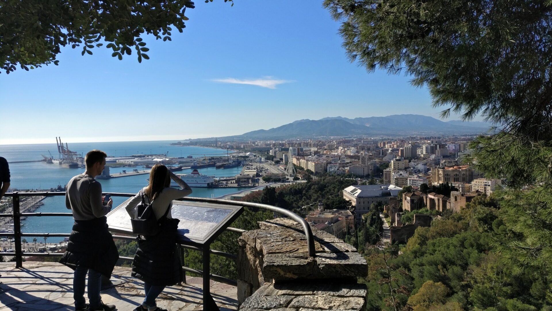 Castillo de Gibralfaro : Malaga | Visions of Travel