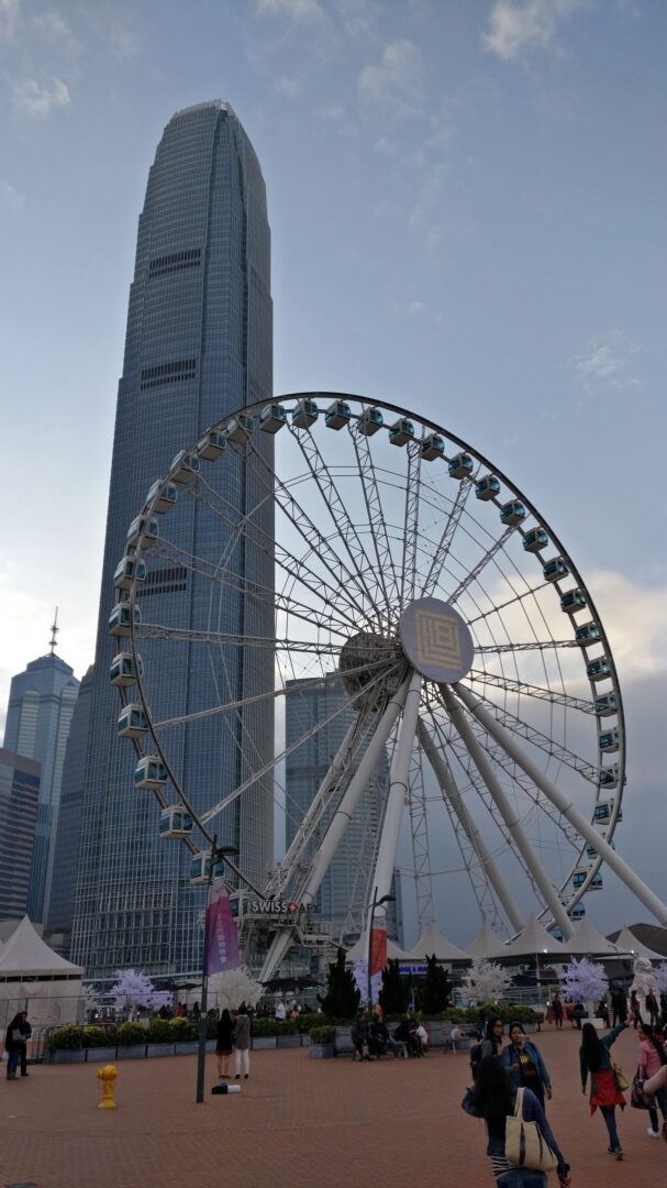 Hong Kong Observation Ferris Wheel | Visions of Travel