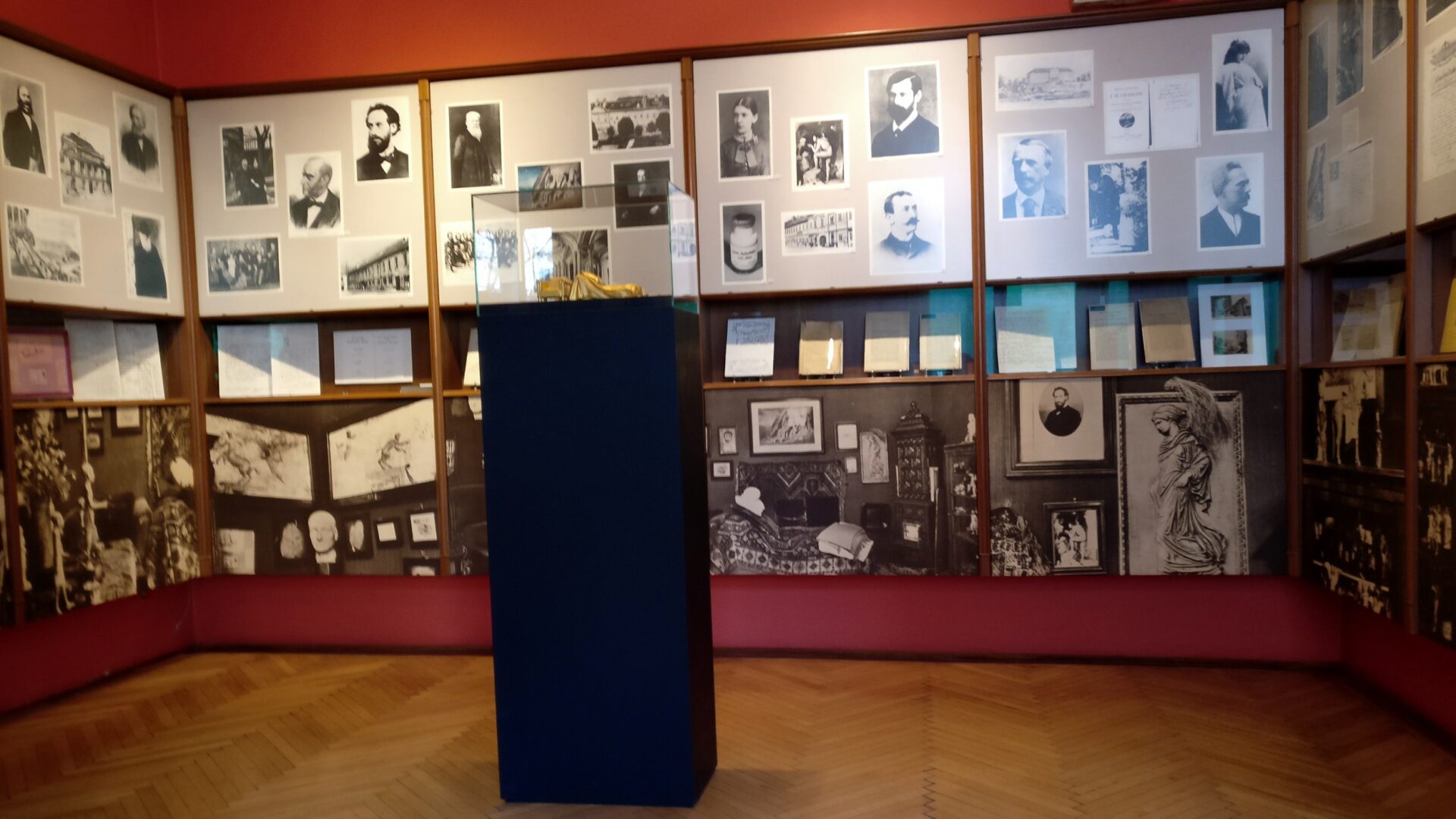Freud house museum : Vienna | Visions of Travel