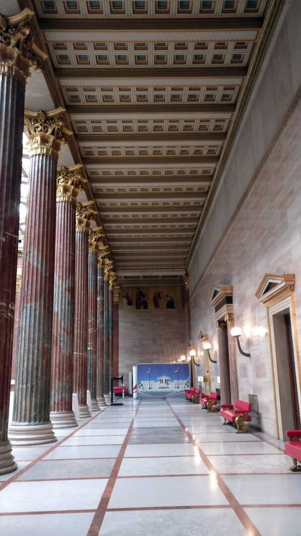 Rathaus & Rathausplatz : Vienna | Visions of Travel