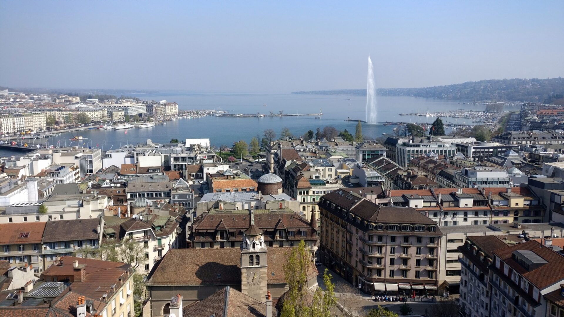 Saint-Pierre Cathedral : Geneva | Visions of Travel