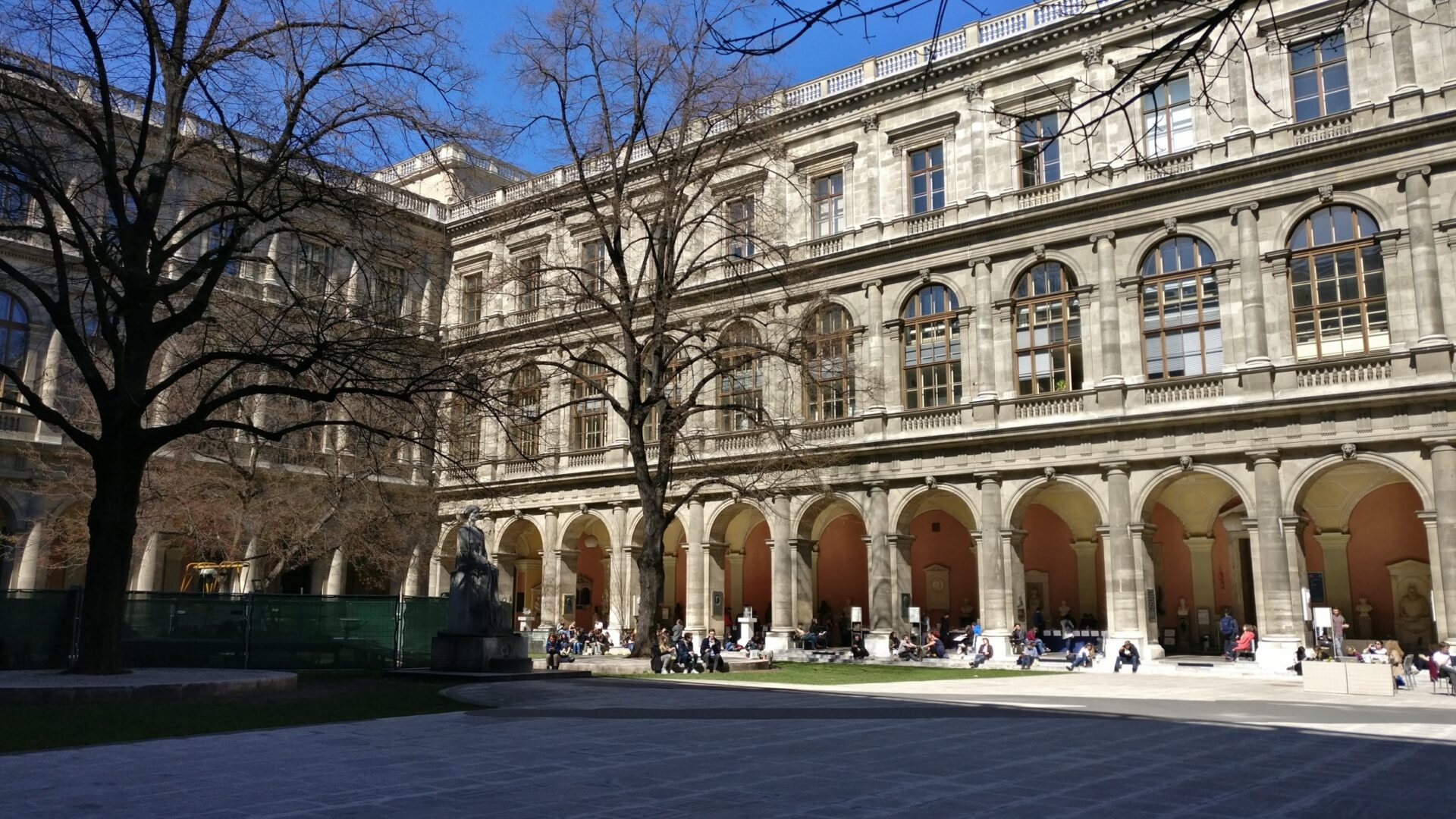 Walking tour of Vienna’s park, canals, and university | Visions of Travel