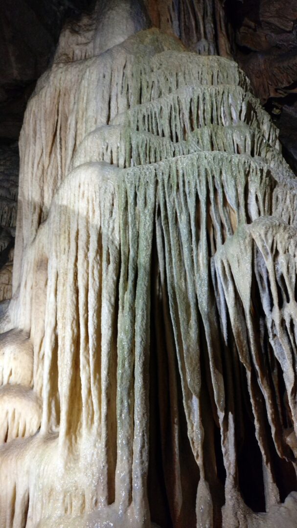 Les Grottes de Remouchamps : Belgium | Visions of Travel