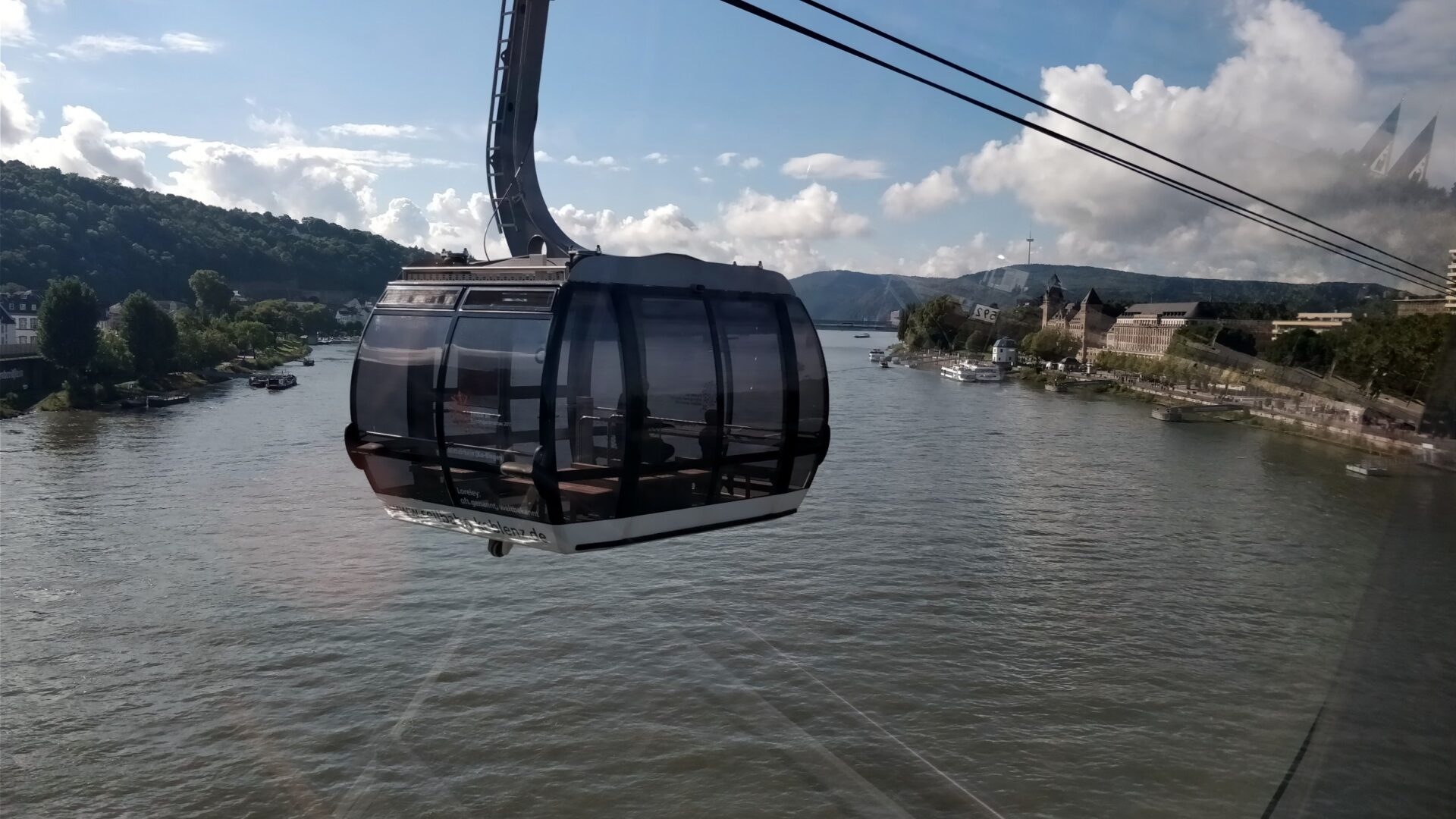 Ehrenbreitstein Fortress & Cable Car : Koblenz | Visions of Travel