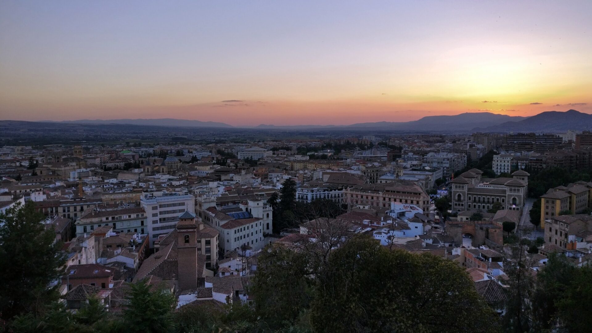 Old town & Muslim Quarter : Granada | Visions of Travel