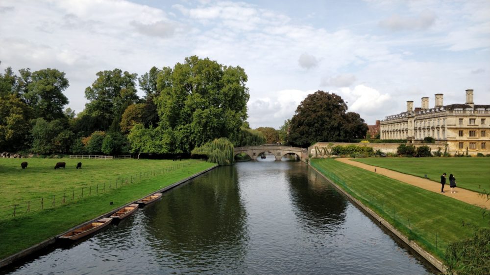 Cambridge University campus visit : England | Visions of Travel