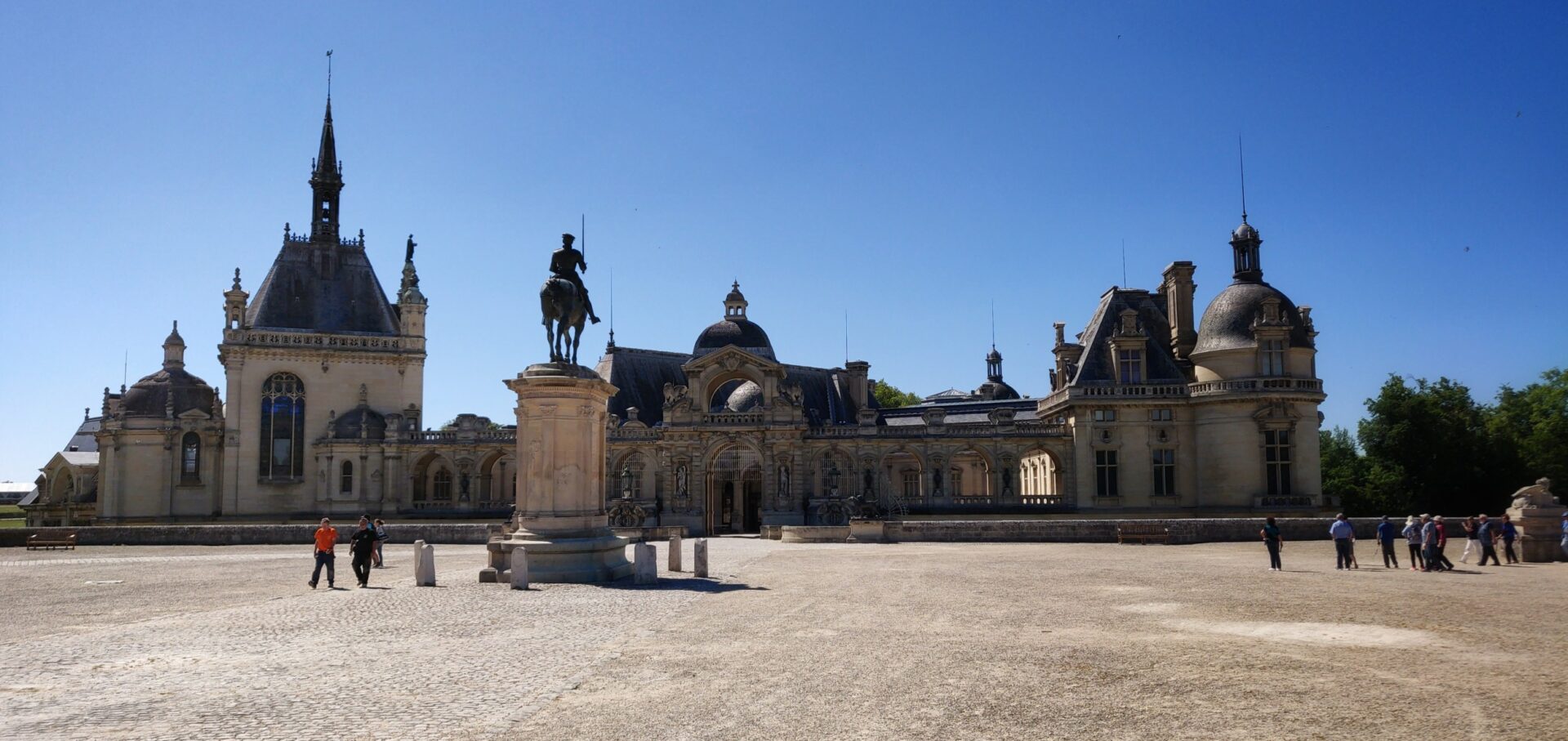 Visions of Chantilly : France | Visions of Travel