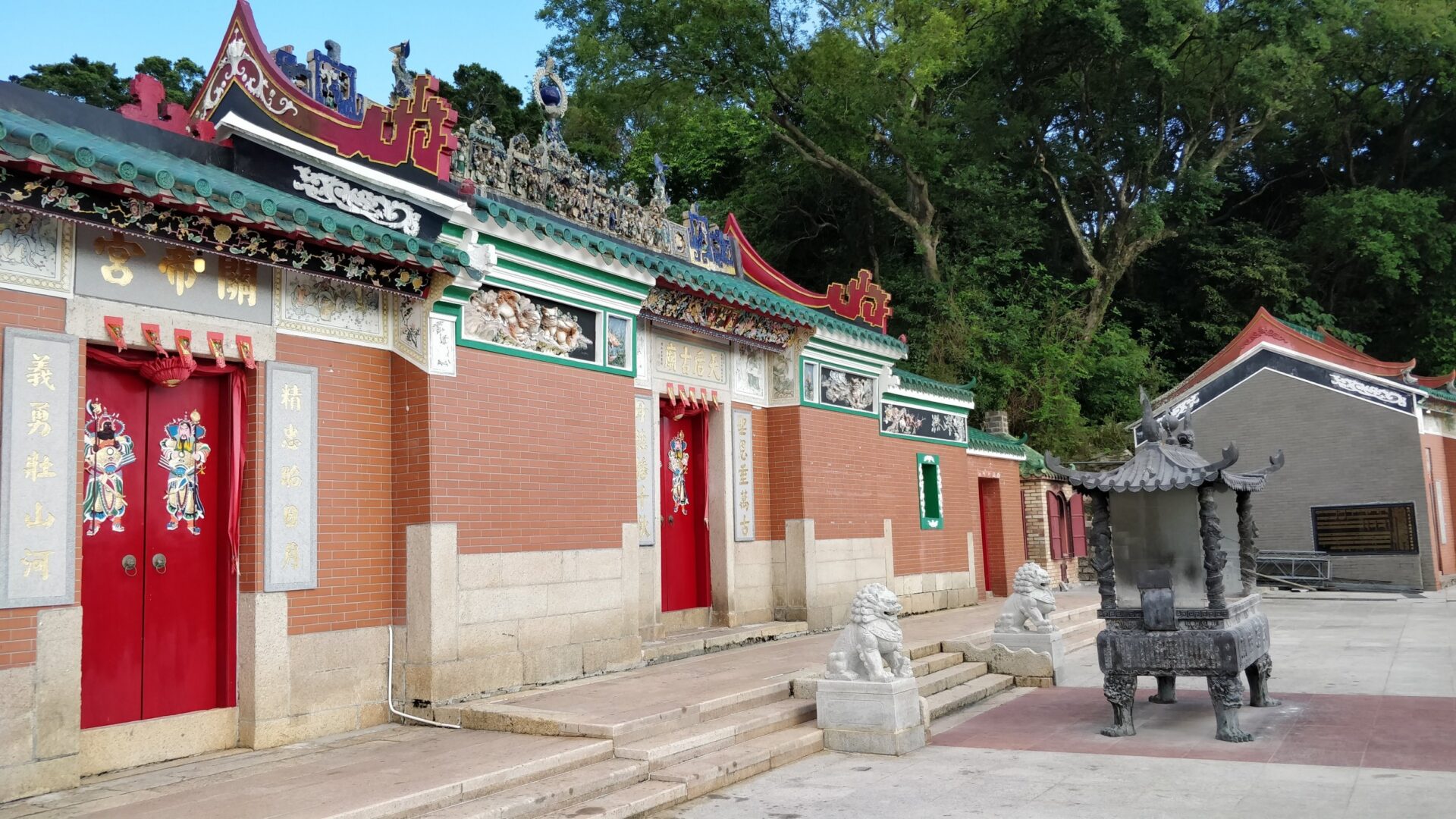 Tap Mun Grass Island Hike : Hong Kong | Visions of Travel