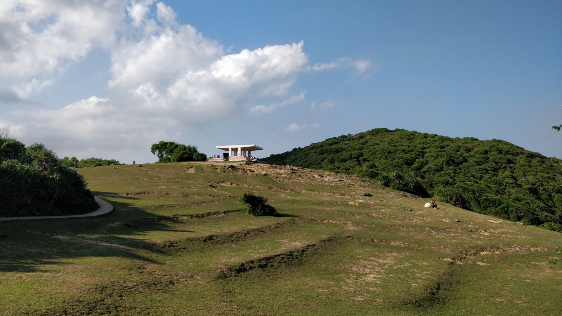 Tap Mun Grass Island Hike : Hong Kong | Visions of Travel