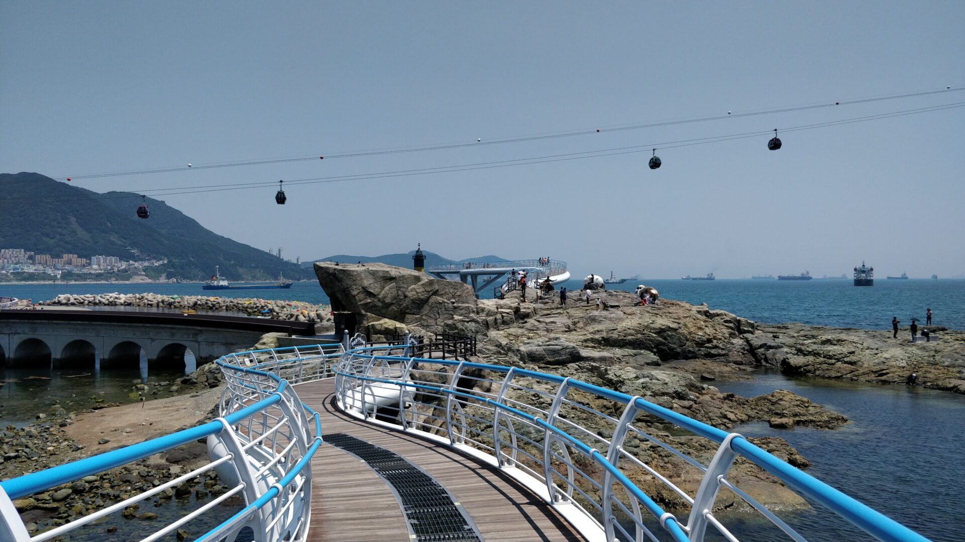 Cable Car To Amnam Park : Busan | Visions of Travel