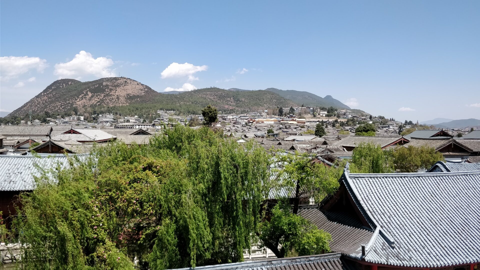 Lion Rock Mountain Wangu Tower : Lijiang China | Visions of Travel