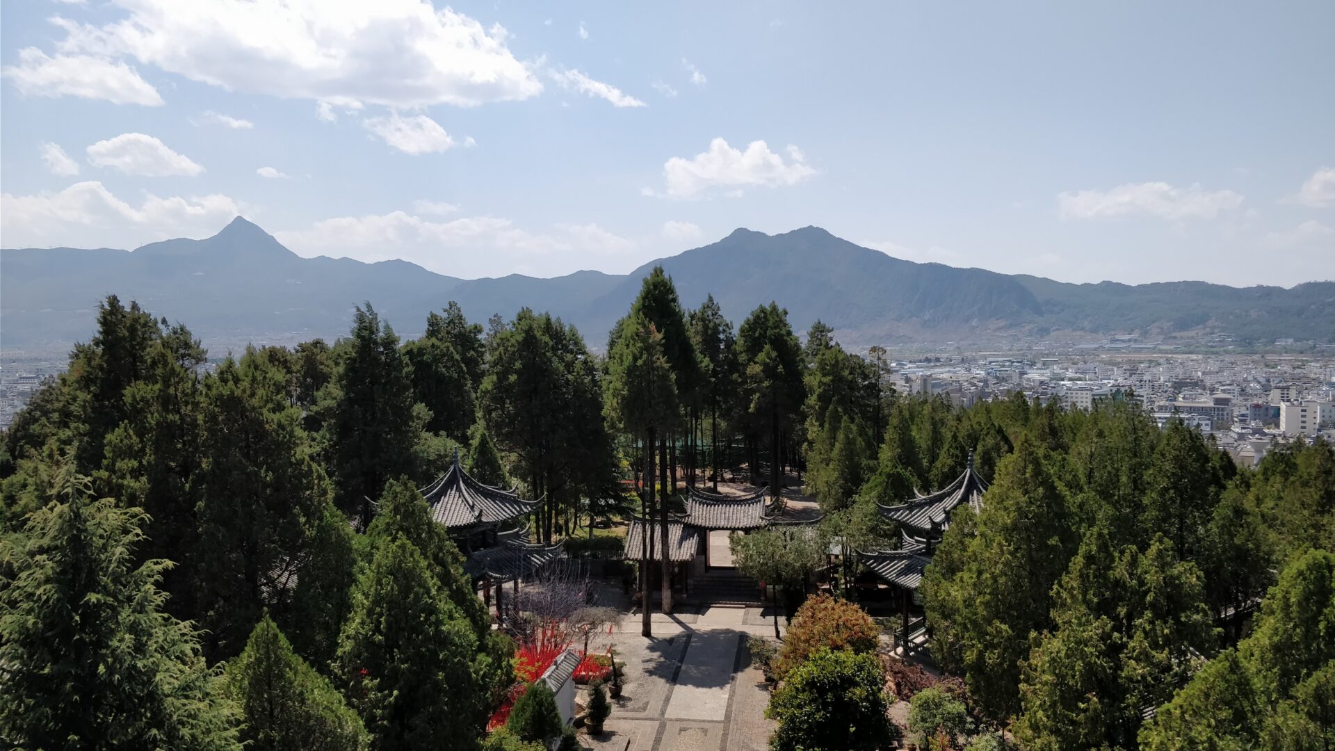 Lion Rock Mountain Wangu Tower : Lijiang China | Visions of Travel