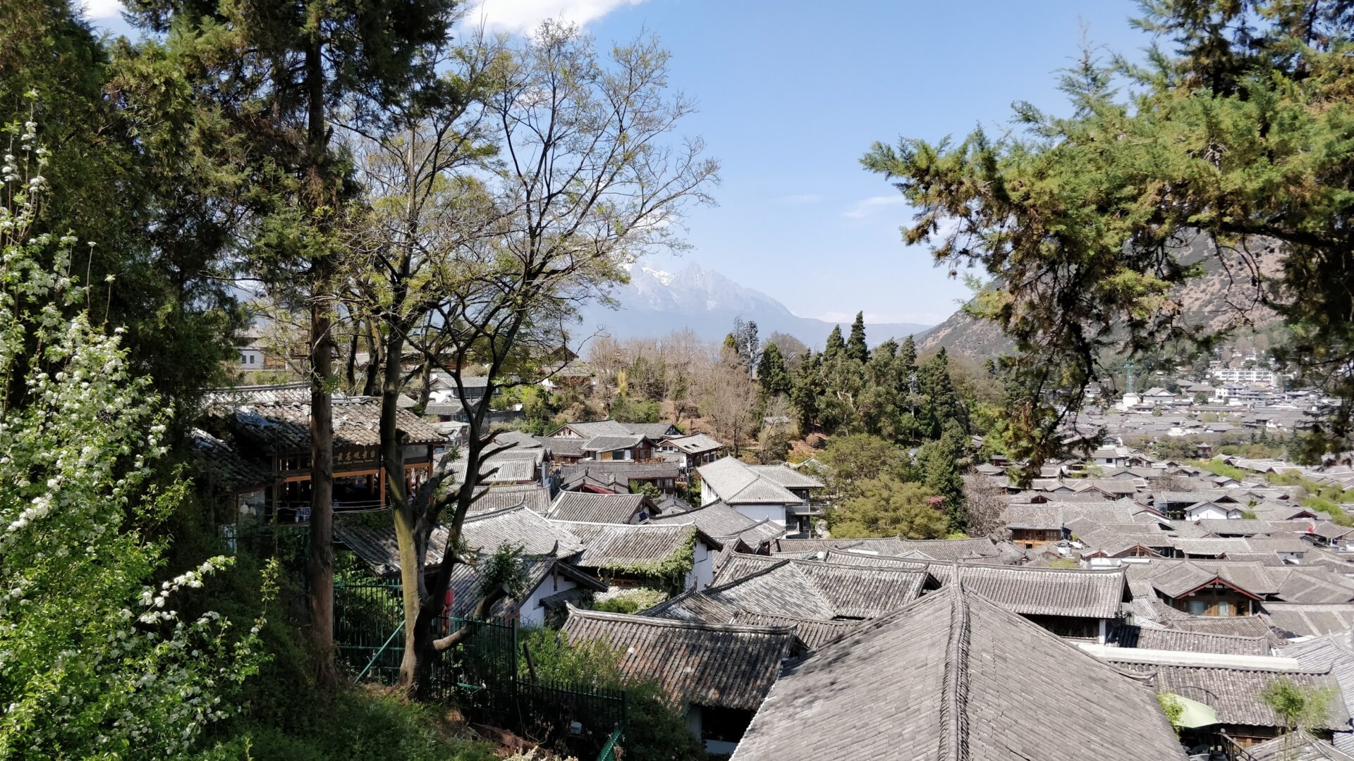 Lion Rock Mountain Wangu Tower : Lijiang China | Visions of Travel