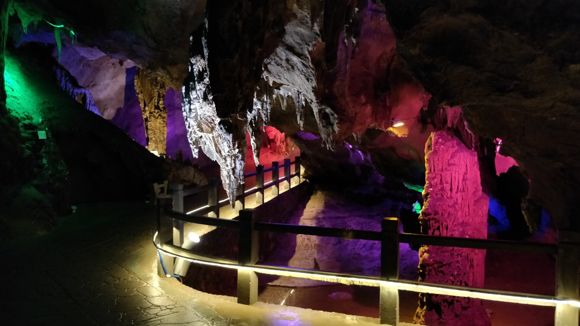 Yingxi Fenglin Corridor Scenic Area : Guangdong | Visions of Travel