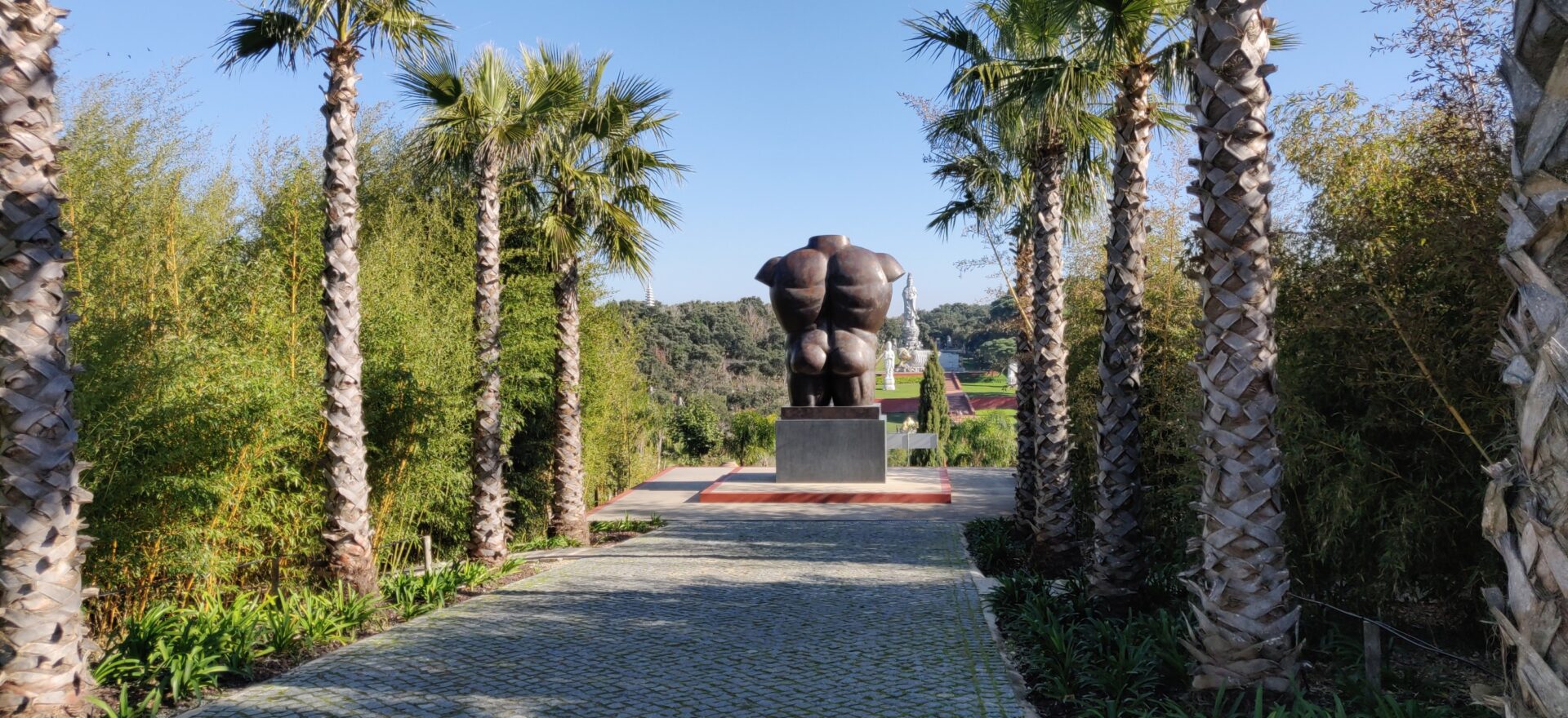 Buddha Eden Gardens near Obidos : Portugal | Visions of Travel