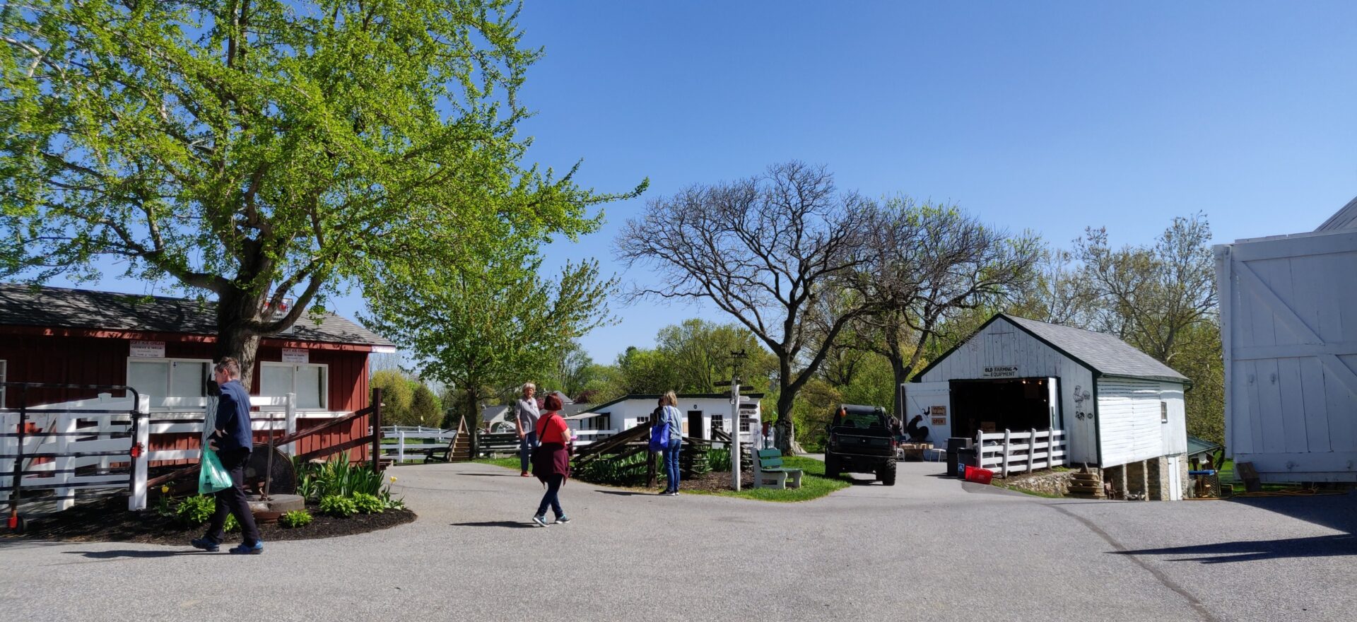 Amish Farm and House : Lancaster | Visions of Travel