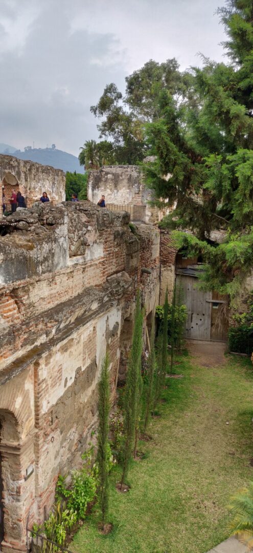Walking tour of Antigua : Guatemala | Visions of Travel