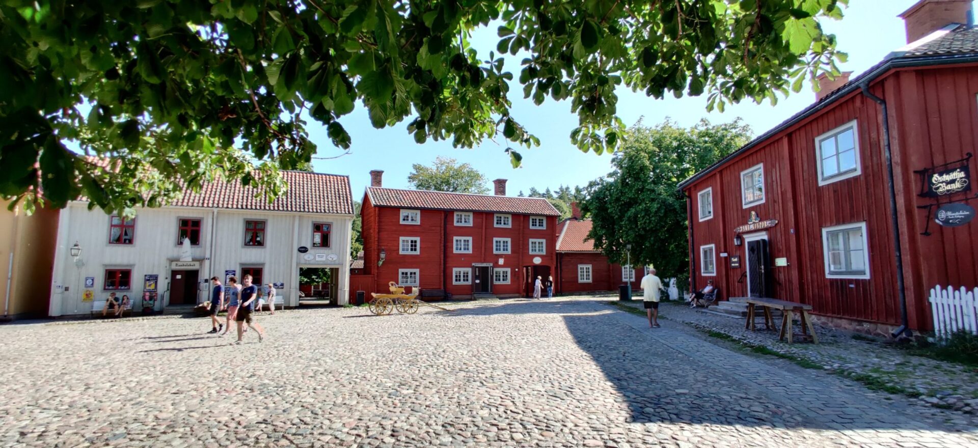 Walking tour of Linkoping : Sweden | Visions of Travel