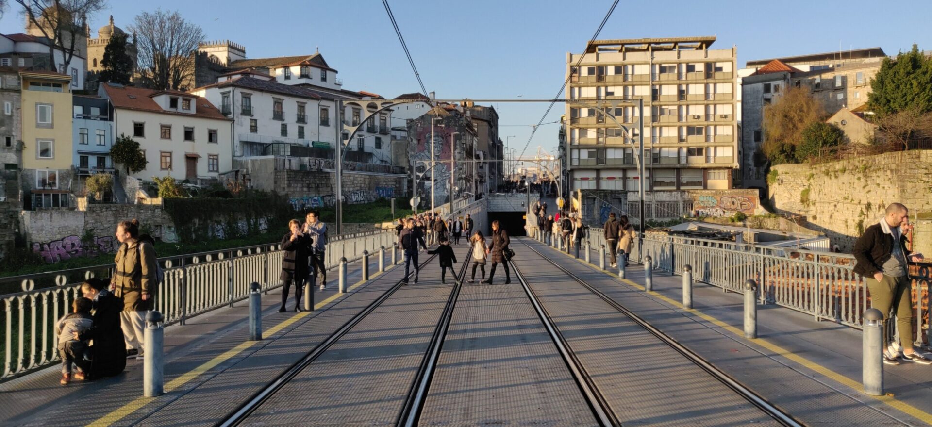 Walking tour of Porto : Portugal | Visions of Travel