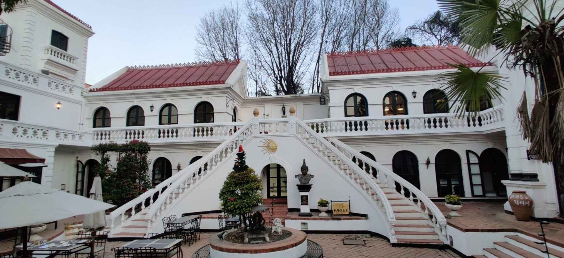 Baber Mahal Vilas Hotel & Shopping : Kathmandu | Visions of Travel