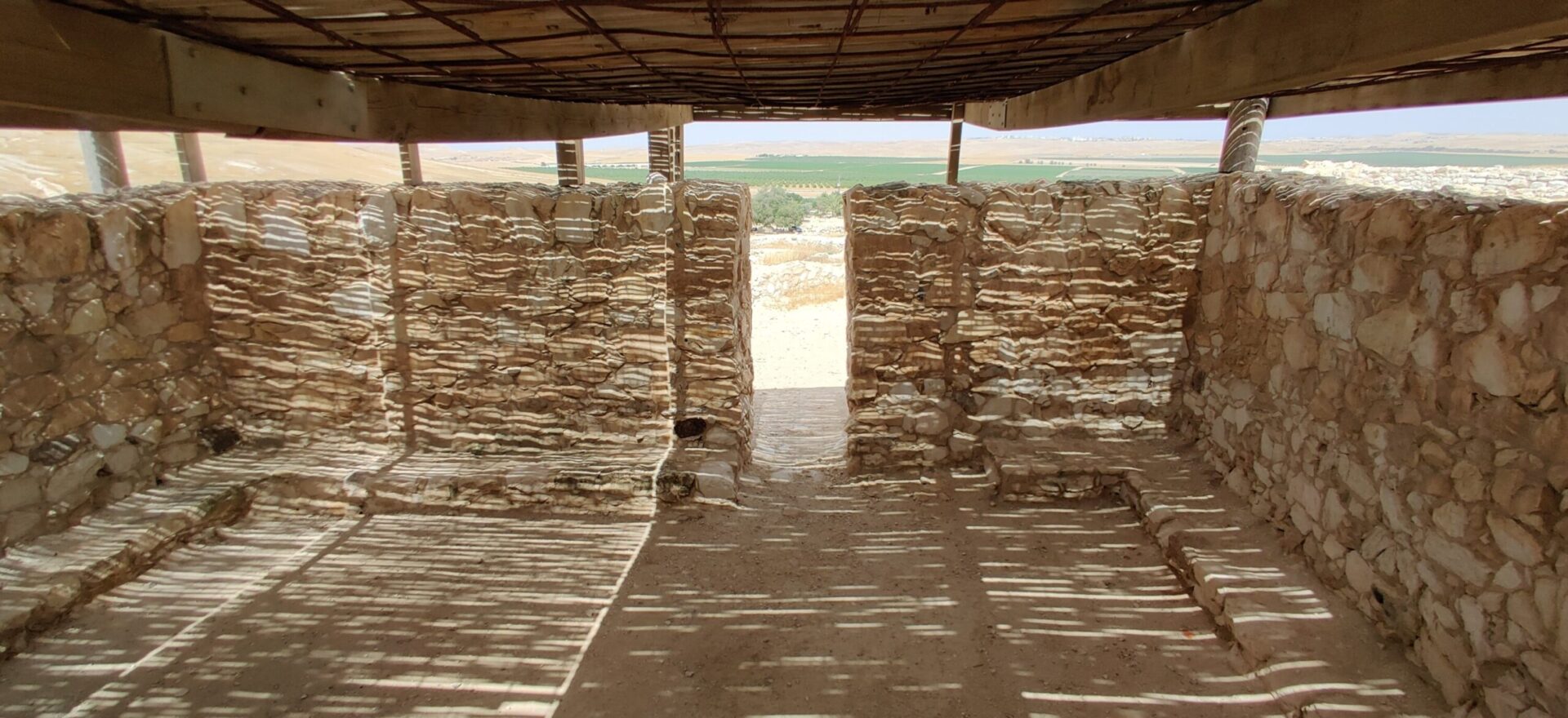 From ancient Tel Arad to the Dead Sea : Southern Israel | Visions of Travel